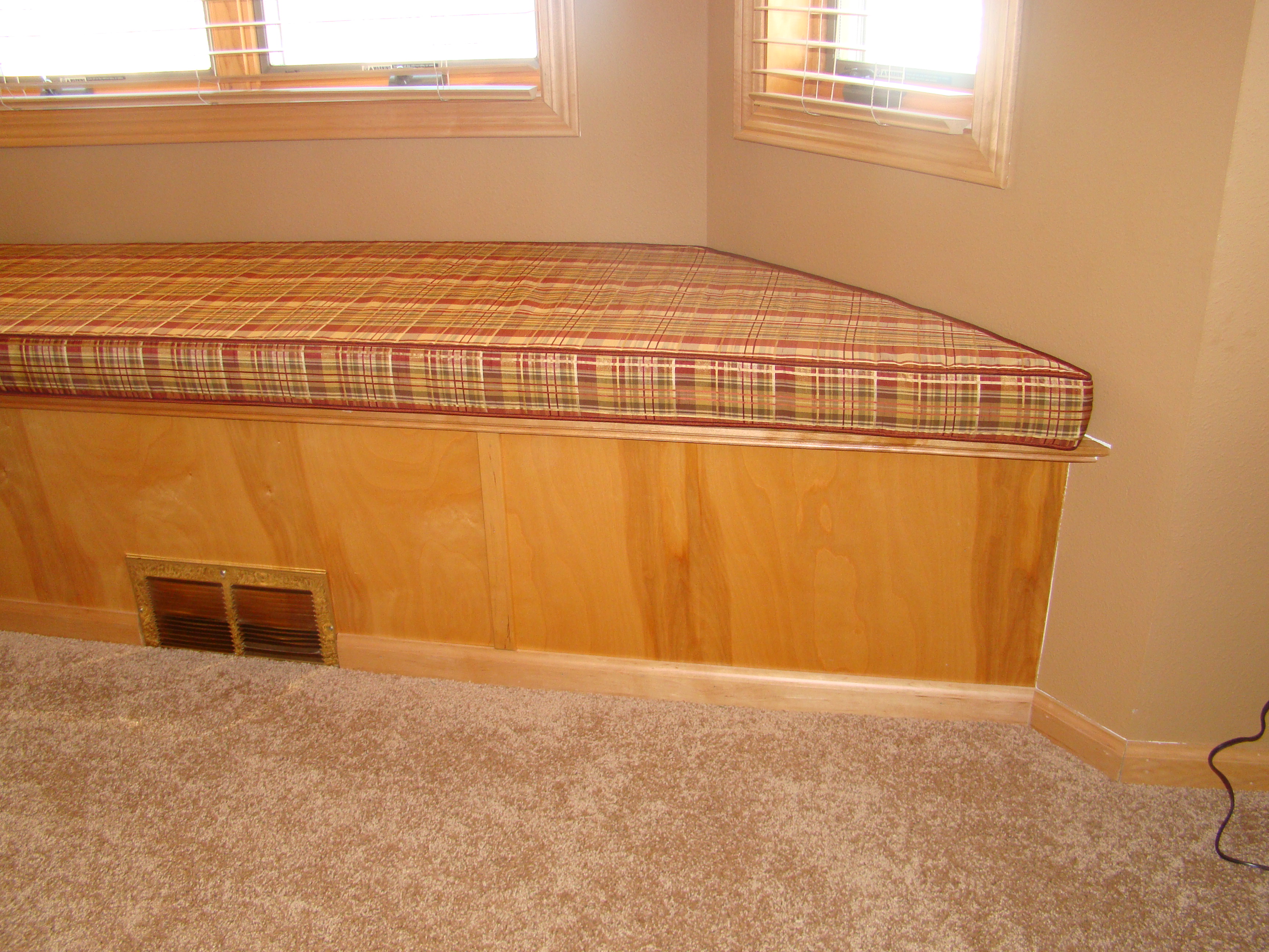 How Thick Should A Bench Seat Cushion Be Brokeasshome